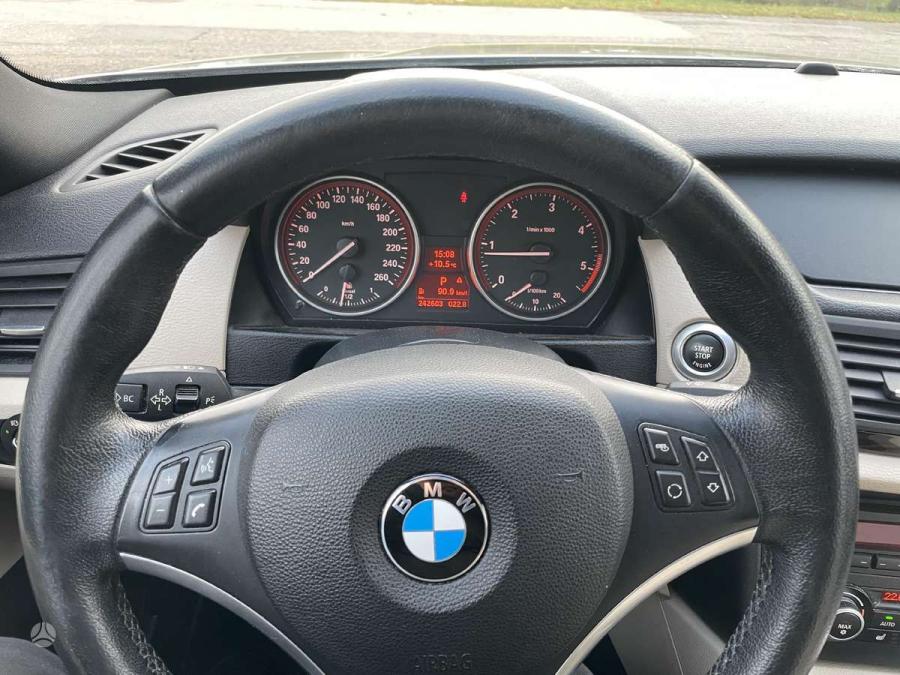 Pelēks BMW X1 2010 Ukmergė, ar dzinēja tilpumu 2.00 L un nobraukumu 242 tūkst. km par 4100 €, foto 12 vietnē AUTOMOTO.COM.LV
