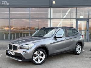 Pelēks BMW X1 2010 Panevēža, ar dzinēja tilpumu 2.00 L un nobraukumu 291 tūkst. km par 4800 €, foto 4 vietnē AUTOMOTO.COM.LV