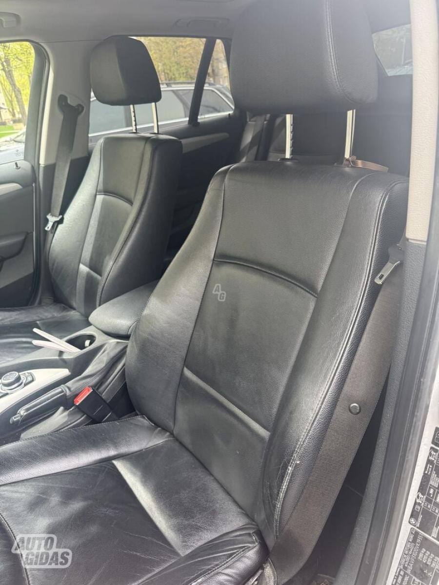Pelēks BMW X1 2010 Mažeikiai, ar dzinēja tilpumu 2.00 L un nobraukumu 306 tūkst. km par 5500 €, foto 8 vietnē AUTOMOTO.COM.LV