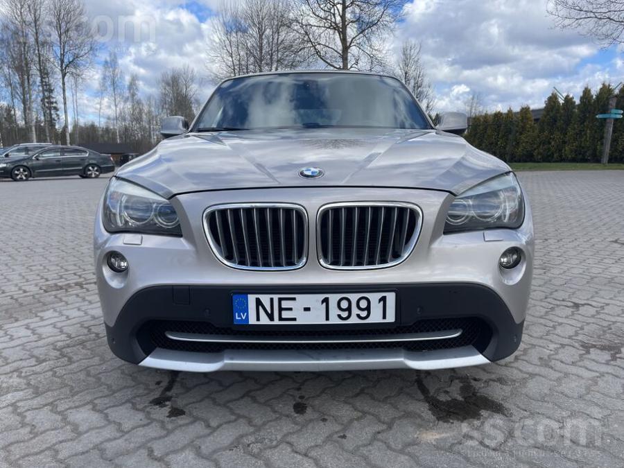 Pelēks BMW X1 2010 Valmiera, ar dzinēja tilpumu 2.00 L un nobraukumu 356 tūkst. km par 7800 €, foto 3 vietnē AUTOMOTO.COM.LV