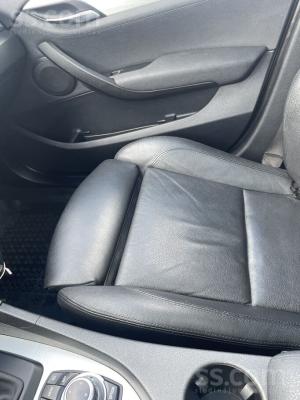 Pelēks BMW X1 2010 Valmiera, ar dzinēja tilpumu 2.00 L un nobraukumu 356 tūkst. km par 7800 €, foto 13 vietnē AUTOMOTO.COM.LV