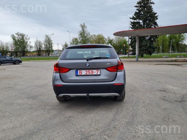 Pelēks BMW X1 2010 Ogre, ar dzinēja tilpumu 2.00 L un nobraukumu 0 tūkst. km par 7470 €, foto 6 vietnē AUTOMOTO.COM.LV