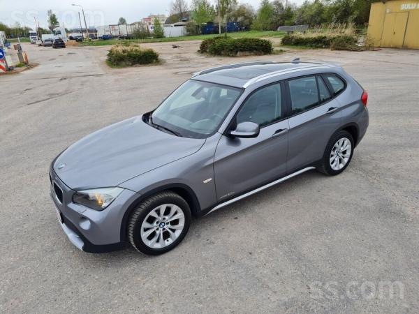 Pelēks BMW X1 2010 Ogre, ar dzinēja tilpumu 2.00 L un nobraukumu 0 tūkst. km par 7470 €, foto 9 vietnē AUTOMOTO.COM.LV
