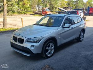 Pelēks BMW X1 2010 Pakruojis, ar dzinēja tilpumu 2.00 L un nobraukumu 263 tūkst. km par 4900 €, foto 3 vietnē AUTOMOTO.COM.LV