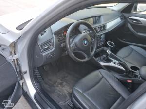 Pelēks BMW X1 2010 Pakruojis, ar dzinēja tilpumu 2.00 L un nobraukumu 263 tūkst. km par 4900 €, foto 11 vietnē AUTOMOTO.COM.LV