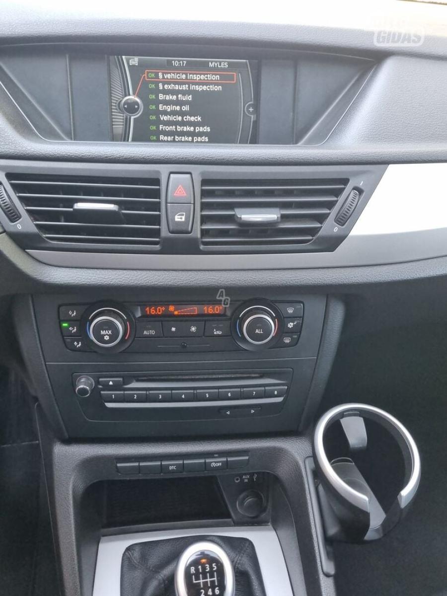Pelēks BMW X1 2010 Pakruojis, ar dzinēja tilpumu 2.00 L un nobraukumu 263 tūkst. km par 4900 €, foto 15 vietnē AUTOMOTO.COM.LV