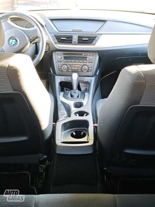 БМВ Х1 2010 в Клайпеда на AUTOMOTO.COM.LV Серый БМВ Х1 2010 в Клайпеда, объемом двигателя 2.20 л и пробегом 207 тыс. км за 6900 €, фото 9 на AUTOMOTO.COM.LV