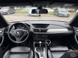 Pelēks BMW X1 2010 Viļņa, ar dzinēja tilpumu 2.00 L un nobraukumu 300 tūkst. km par 6500 €, foto 14 vietnē AUTOMOTO.COM.LV