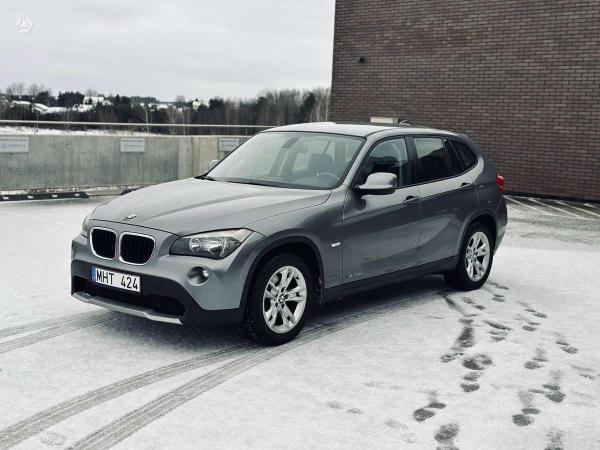 Pelēks BMW X1 2011 Viļņa, ar dzinēja tilpumu 2.00 L un nobraukumu 310 tūkst. km par 6000 €, foto 2 vietnē AUTOMOTO.COM.LV