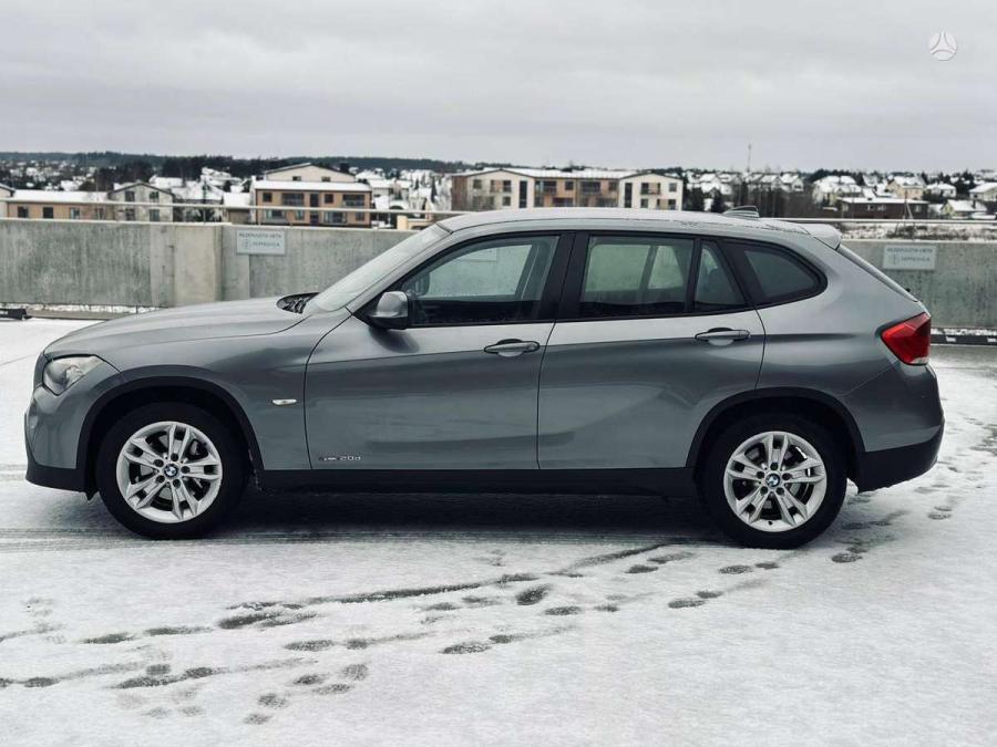 Pelēks BMW X1 2011 Viļņa, ar dzinēja tilpumu 2.00 L un nobraukumu 310 tūkst. km par 6000 €, foto 7 vietnē AUTOMOTO.COM.LV