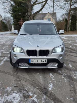 Grey BMW X1 2011 in Marijampole, with an engine capacity of 1.97 L and mileage of 442 thousand km for 4350 €, photo  on AUTOMOTO.COM.LV