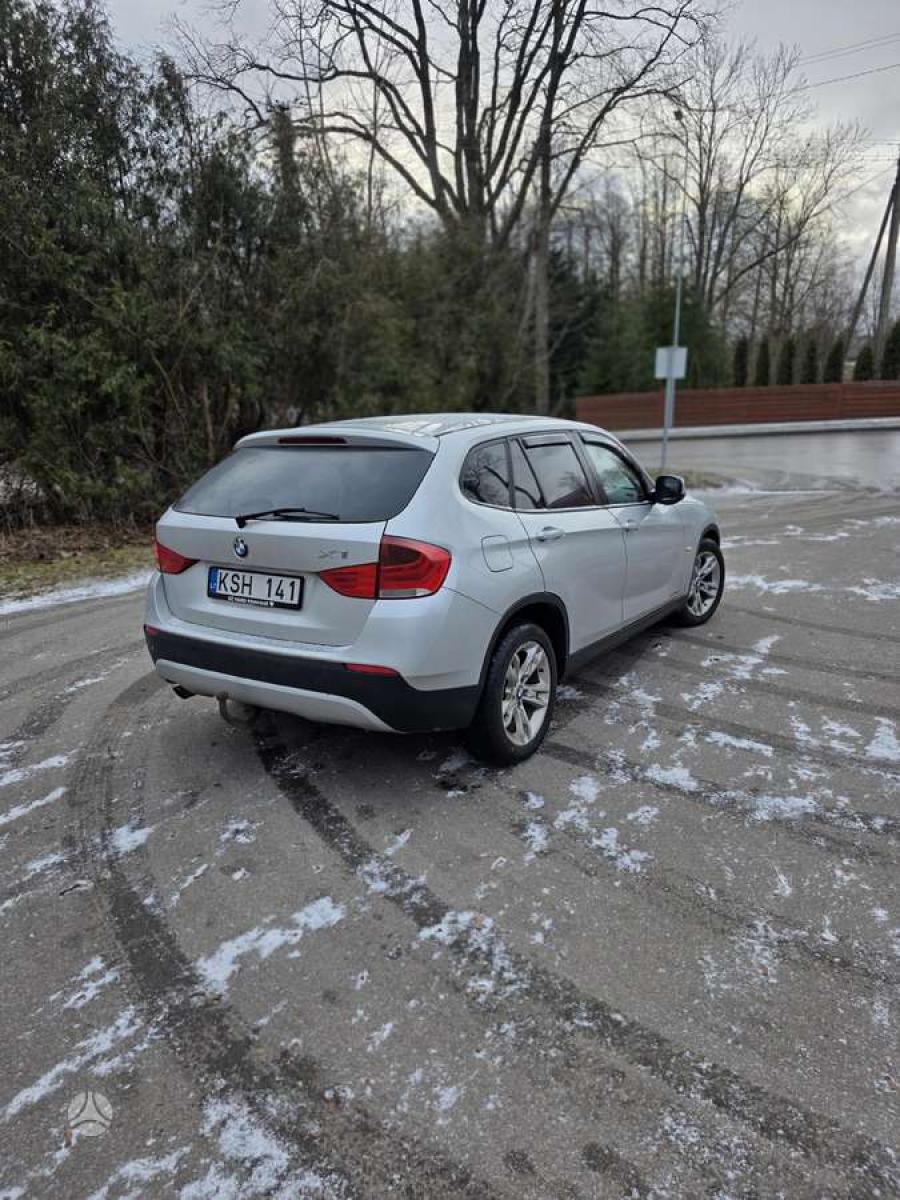 Pelēks BMW X1 2011 Marijampole, ar dzinēja tilpumu 1.97 L un nobraukumu 442 tūkst. km par 4350 €, foto 4 vietnē AUTOMOTO.COM.LV