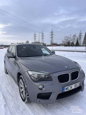 Grey BMW X1 2011 in Kaunas, with an engine capacity of 2.00 L and mileage of 275 thousand km for 8750 €, photo 2 on AUTOMOTO.COM.LV