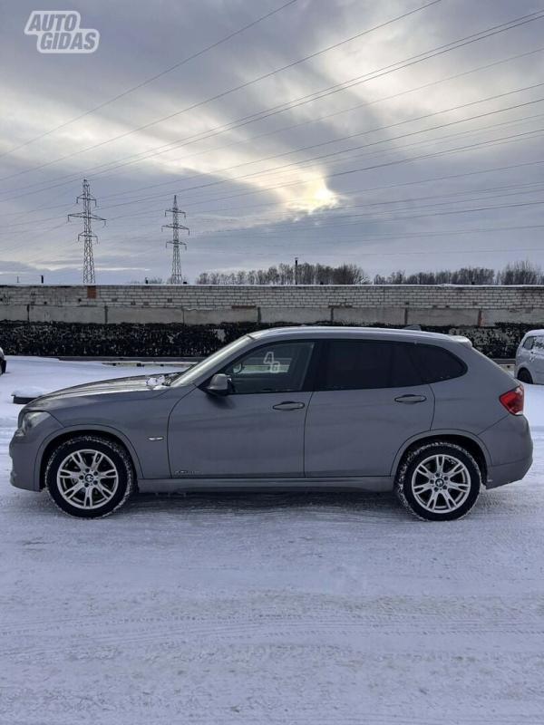 Pelēks BMW X1 2011 Kauņa, ar dzinēja tilpumu 2.00 L un nobraukumu 275 tūkst. km par 8750 €, foto 3 vietnē AUTOMOTO.COM.LV