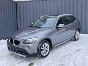 Pelēks BMW X1 2011 Viļņa, ar dzinēja tilpumu 2.00 L un nobraukumu 297 tūkst. km par 6500 €, foto  vietnē AUTOMOTO.COM.LV