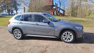 Grey BMW X1 2011 in Vilnius, with an engine capacity of 2.00 L and mileage of 281 thousand km for 5950 €, photo 12 on AUTOMOTO.COM.LV