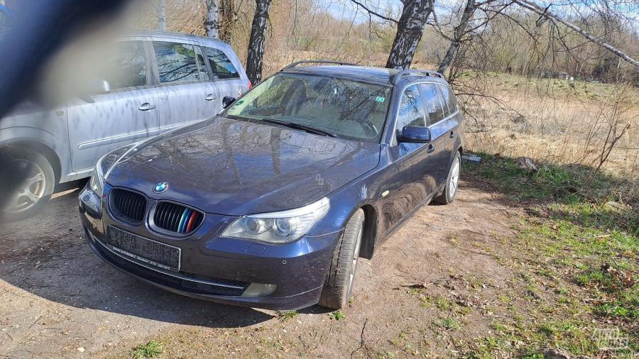 Grey BMW X1 2011 in Vilnius, with an engine capacity of 2.00 L and mileage of 281 thousand km for 5950 €, photo 31 on AUTOMOTO.COM.LV