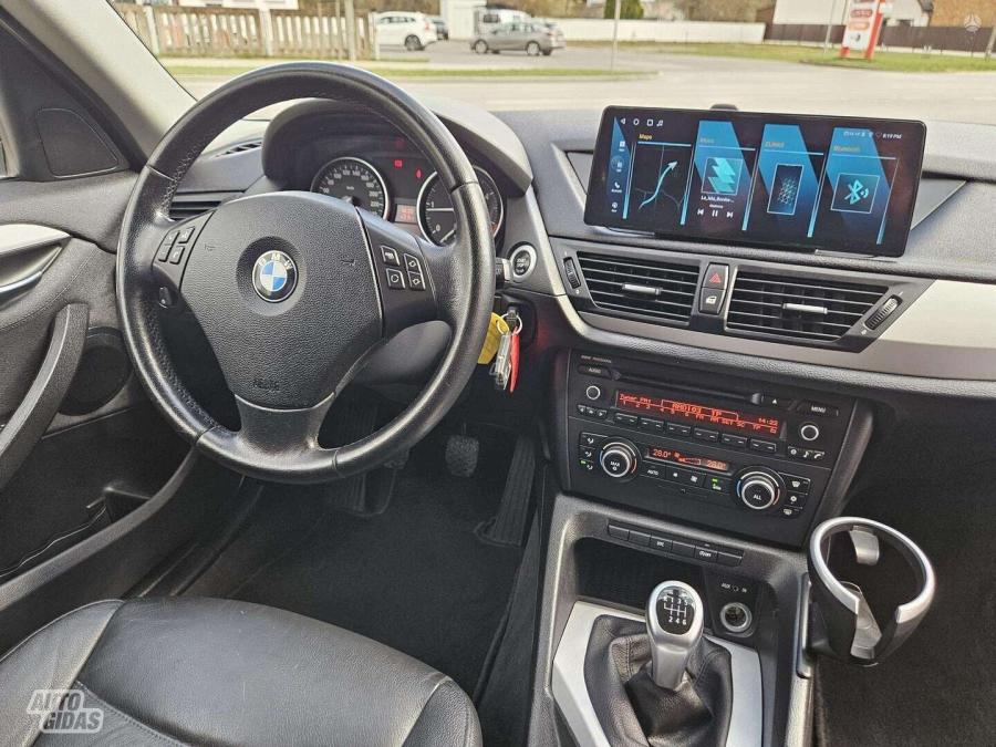 Pelēks BMW X1 2011 Šauļi, ar dzinēja tilpumu 2.00 L un nobraukumu 259 tūkst. km par 6750 €, foto 16 vietnē AUTOMOTO.COM.LV