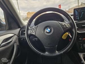 Pelēks BMW X1 2011 Šauļi, ar dzinēja tilpumu 2.00 L un nobraukumu 259 tūkst. km par 6750 €, foto 21 vietnē AUTOMOTO.COM.LV