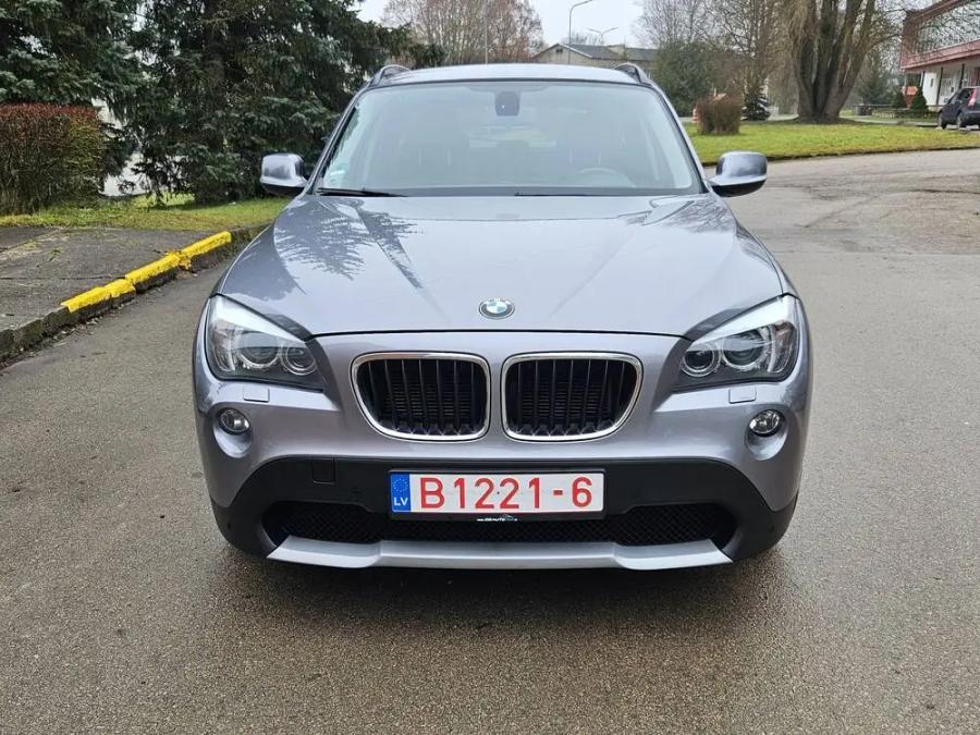 Pelēks BMW X1 2011 Jēkabpils, ar dzinēja tilpumu 2.00 L un nobraukumu 0 tūkst. km par 7350 €, foto 3 vietnē AUTOMOTO.COM.LV