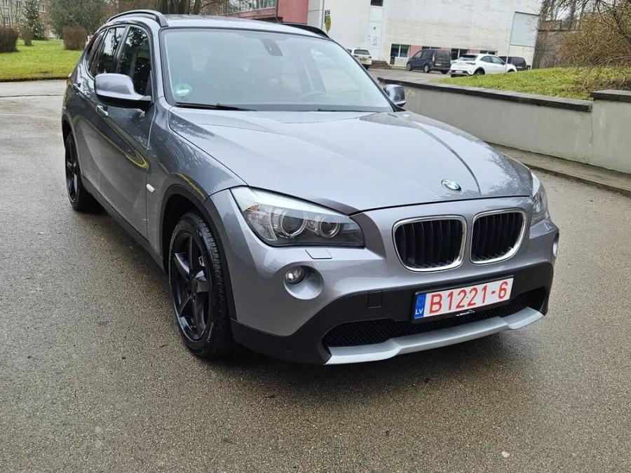 Pelēks BMW X1 2011 Jēkabpils, ar dzinēja tilpumu 2.00 L un nobraukumu 0 tūkst. km par 7350 €, foto 4 vietnē AUTOMOTO.COM.LV