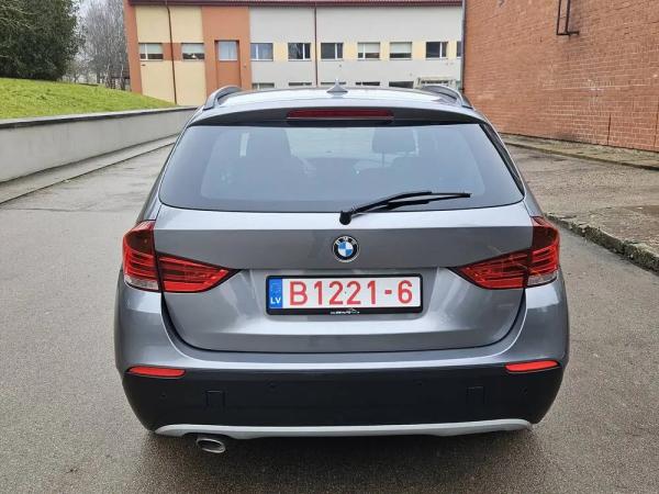 Pelēks BMW X1 2011 Jēkabpils, ar dzinēja tilpumu 2.00 L un nobraukumu 0 tūkst. km par 7350 €, foto 6 vietnē AUTOMOTO.COM.LV