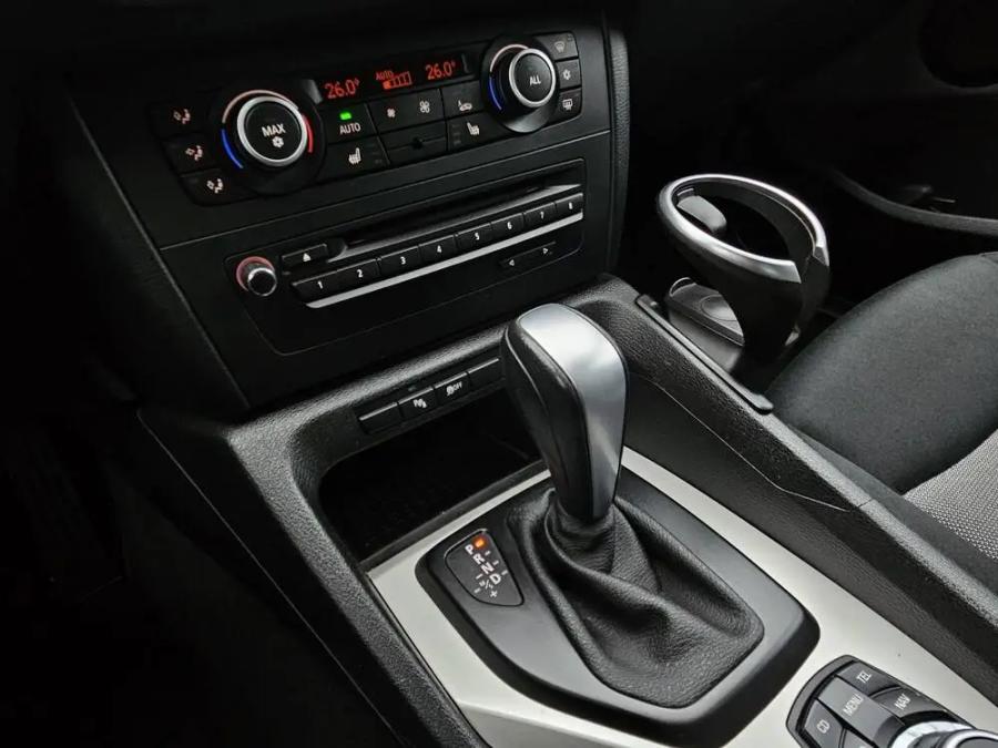 Pelēks BMW X1 2011 Jēkabpils, ar dzinēja tilpumu 2.00 L un nobraukumu 0 tūkst. km par 7350 €, foto 23 vietnē AUTOMOTO.COM.LV