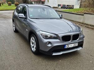 Grey BMW X1 2011 in Jekabpils, with an engine capacity of 2.00 L and mileage of 243 thousand km for 6990 €, photo 4 on AUTOMOTO.COM.LV