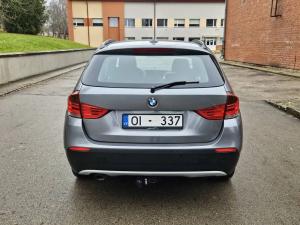 Grey BMW X1 2011 in Jekabpils, with an engine capacity of 2.00 L and mileage of 243 thousand km for 6990 €, photo 8 on AUTOMOTO.COM.LV