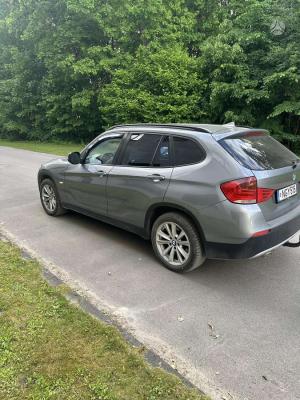 Grey BMW X1 2011 in Kaunas, with an engine capacity of 2.00 L and mileage of 308 thousand km for 5500 €, photo 3 on AUTOMOTO.COM.LV