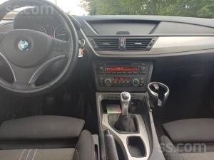 Grey BMW X1 2011 in Valmiera, with an engine capacity of 2.00 L and mileage of 199 thousand km for 7900 €, photo 18 on AUTOMOTO.COM.LV