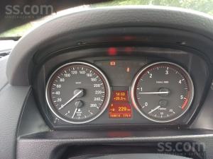 Grey BMW X1 2011 in Valmiera, with an engine capacity of 2.00 L and mileage of 199 thousand km for 7900 €, photo 20 on AUTOMOTO.COM.LV