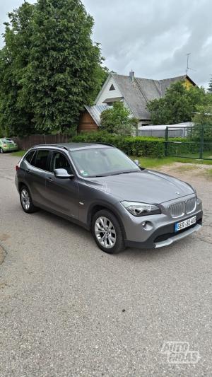 Grey BMW X1 2011 in Utena, with an engine capacity of 2.00 L and mileage of 191 thousand km for 5600 €, photo 4 on AUTOMOTO.COM.LV