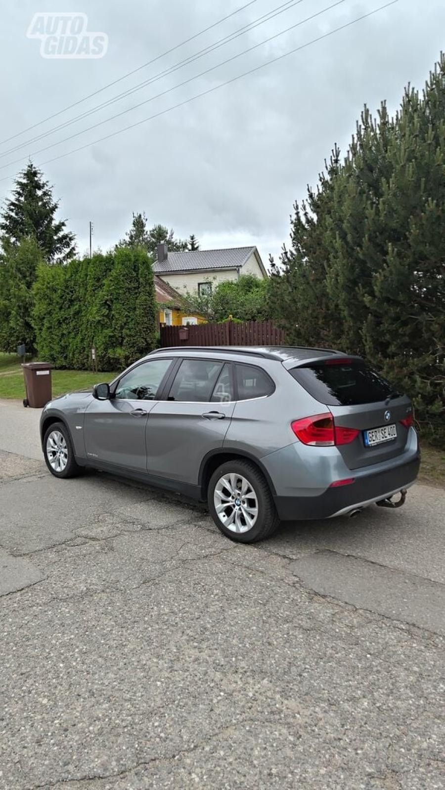 Grey BMW X1 2011 in Utena, with an engine capacity of 2.00 L and mileage of 191 thousand km for 5600 €, photo 7 on AUTOMOTO.COM.LV