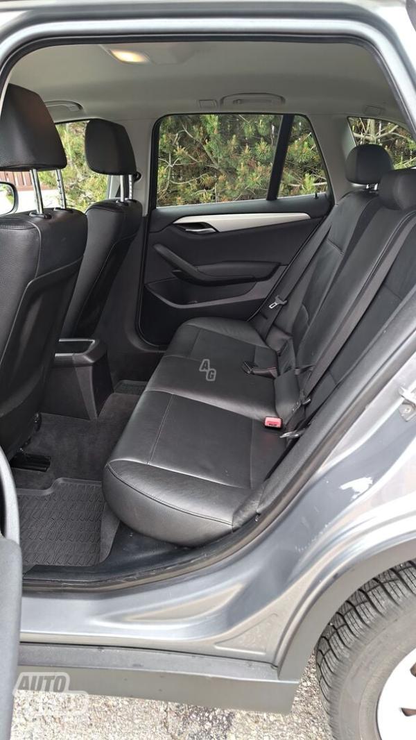 Pelēks BMW X1 2011 Utena, ar dzinēja tilpumu 2.00 L un nobraukumu 191 tūkst. km par 5600 €, foto 7 vietnē AUTOMOTO.COM.LV