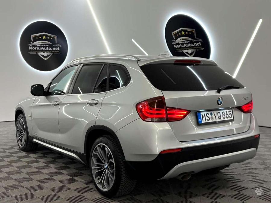 Grey BMW X1 2011 in Marijampole, with an engine capacity of 2.00 L and mileage of 259 thousand km for 8450 €, photo 28 on AUTOMOTO.COM.LV