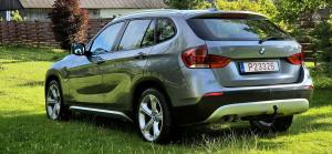 Grey BMW X1 2011 in Prienai, with an engine capacity of 2.00 L and mileage of 360 thousand km for 5600 €, photo 6 on AUTOMOTO.COM.LV
