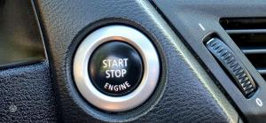 Grey BMW X1 2011 in Prienai, with an engine capacity of 2.00 L and mileage of 360 thousand km for 5600 €, photo 38 on AUTOMOTO.COM.LV