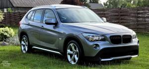 Grey BMW X1 2011 in Kelme, with an engine capacity of 2.00 L and mileage of 365 thousand km for 5999 €, photo  on AUTOMOTO.COM.LV