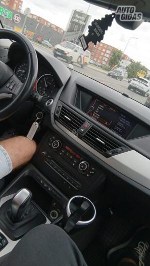 Серый БМВ Х1 2011 в Кельме, объемом двигателя 2.00 л и пробегом 365 тыс. км за 5999 €, фото 10 на AUTOMOTO.COM.LV