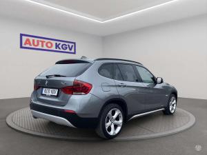 Pelēks BMW X1 2011 Viļņa, ar dzinēja tilpumu 2.00 L un nobraukumu 302 tūkst. km par 6799 €, foto 6 vietnē AUTOMOTO.COM.LV