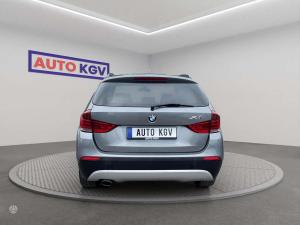 Grey BMW X1 2011 in Vilnius, with an engine capacity of 2.00 L and mileage of 302 thousand km for 6799 €, photo 5 on AUTOMOTO.COM.LV