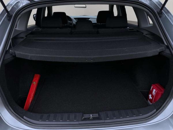 Grey BMW X1 2011 in Vilnius, with an engine capacity of 2.00 L and mileage of 302 thousand km for 6799 €, photo 10 on AUTOMOTO.COM.LV