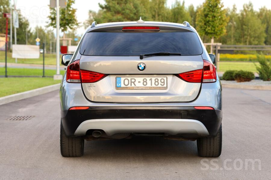 Pelēks BMW X1 2011 Jelgava, ar dzinēja tilpumu 2.00 L un nobraukumu 0 tūkst. km par 7500 €, foto 6 vietnē AUTOMOTO.COM.LV