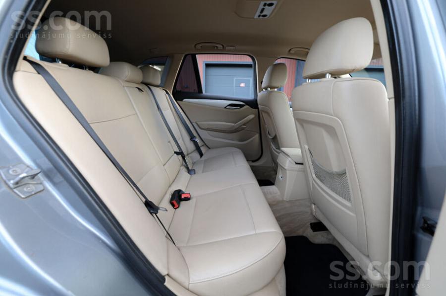 Pelēks BMW X1 2011 Jelgava, ar dzinēja tilpumu 2.00 L un nobraukumu 0 tūkst. km par 7500 €, foto 12 vietnē AUTOMOTO.COM.LV