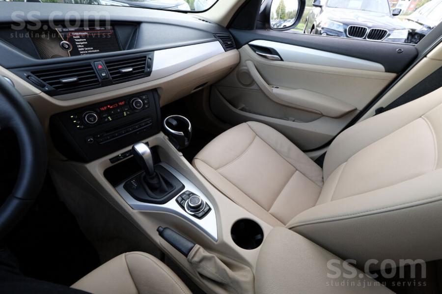 Pelēks BMW X1 2011 Jelgava, ar dzinēja tilpumu 2.00 L un nobraukumu 0 tūkst. km par 7500 €, foto 21 vietnē AUTOMOTO.COM.LV