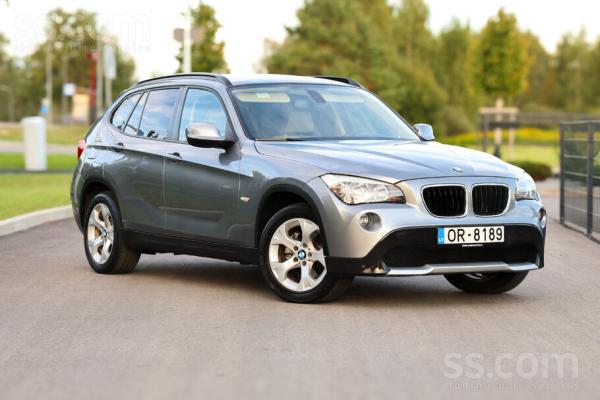 Pelēks BMW X1 2011 Jelgava, ar dzinēja tilpumu 2.00 L un nobraukumu 0 tūkst. km par 7500 €, foto 4 vietnē AUTOMOTO.COM.LV