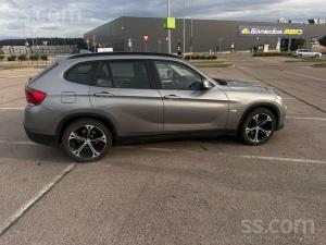 Pelēks BMW X1 2011 Rīga, ar dzinēja tilpumu 2.00 L un nobraukumu 255 tūkst. km par 7150 €, foto 13 vietnē AUTOMOTO.COM.LV