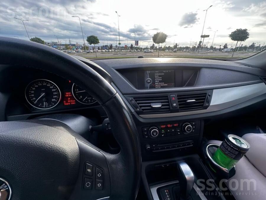 Pelēks BMW X1 2011 Rīga, ar dzinēja tilpumu 2.00 L un nobraukumu 255 tūkst. km par 7150 €, foto 16 vietnē AUTOMOTO.COM.LV