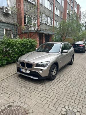 Grey BMW X1 2011 in Riga, with an engine capacity of 2.00 L and mileage of 292 thousand km for 8000 €, photo 7 on AUTOMOTO.COM.LV